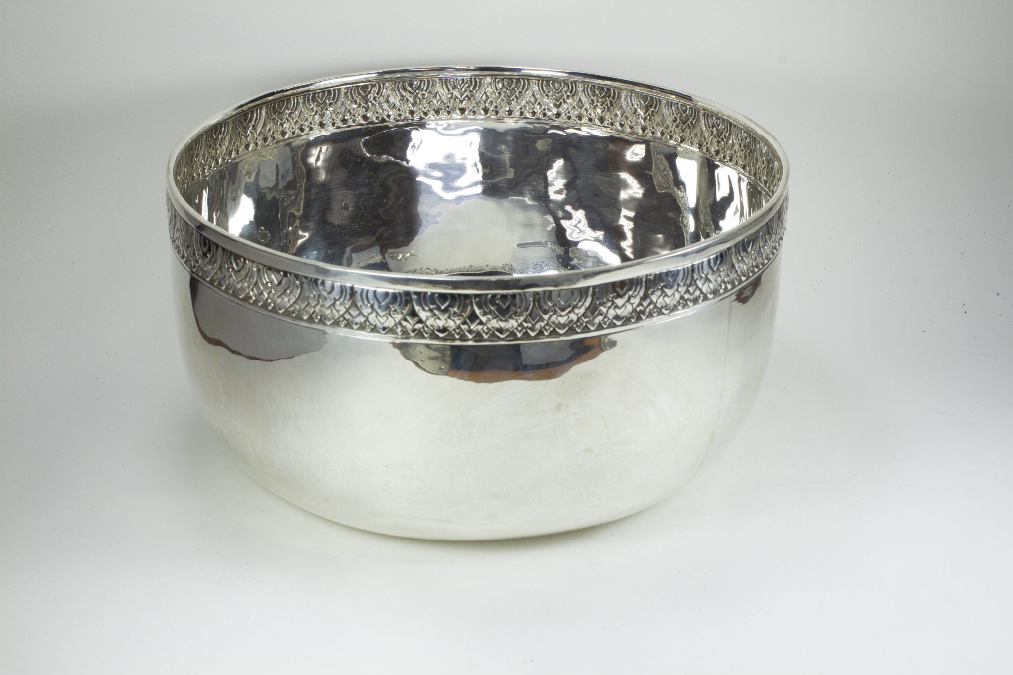 The Evolution of Silver Jewelry Throughout History - m-thirtynine.com